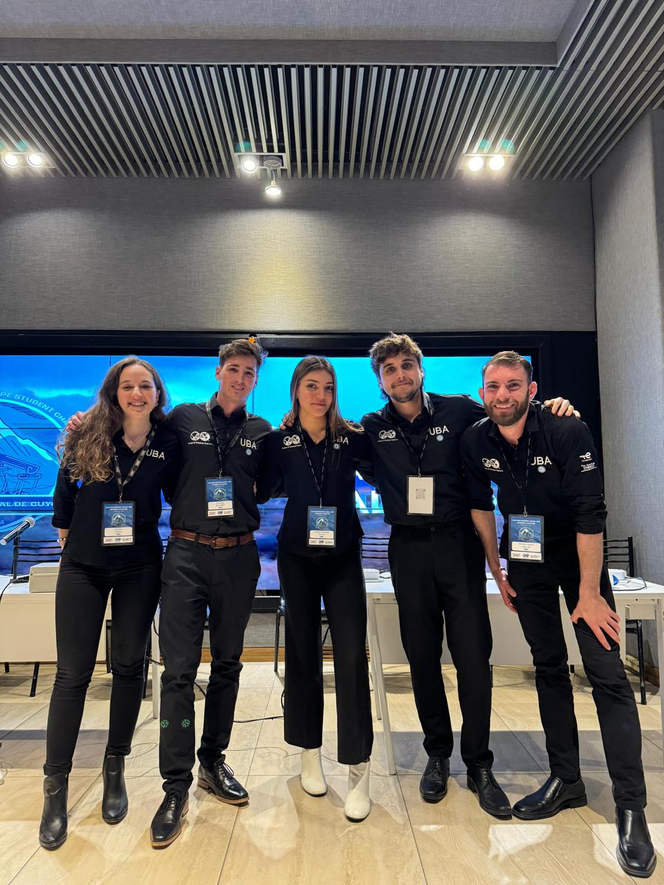 Orgullo ramallense: Santiago Rolandelli y el equipo de la UBA se ...